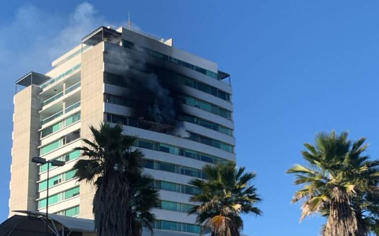 Se incendia departamento de la Torre Palmas 1 en la zona de Angelópolis ...